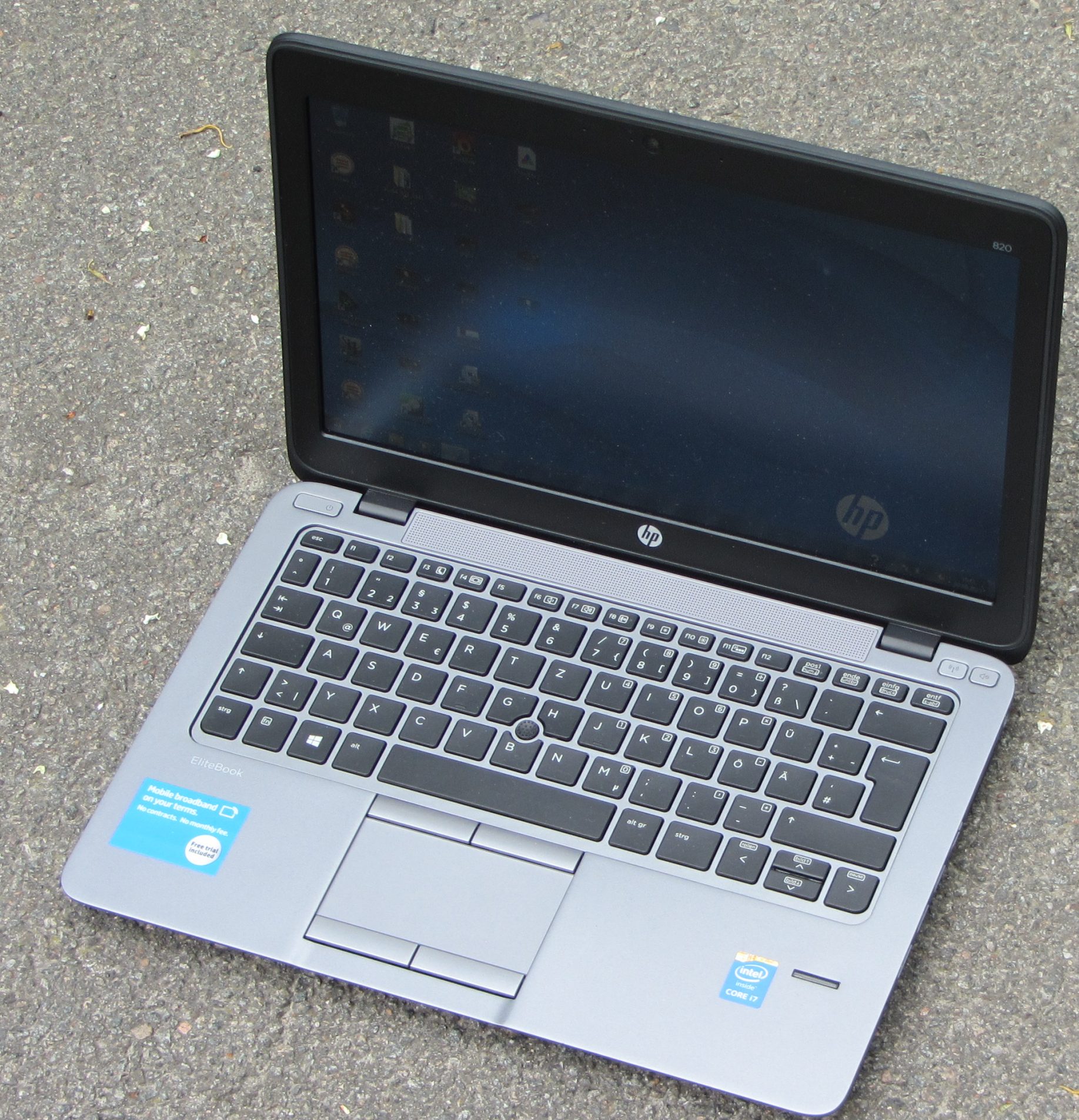 HP ELITEBOOK 820 - HENTECH~IT EXPERTS