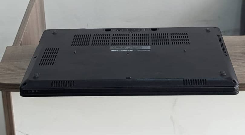 Dell latitude E5470 - HENTECH~IT EXPERTS